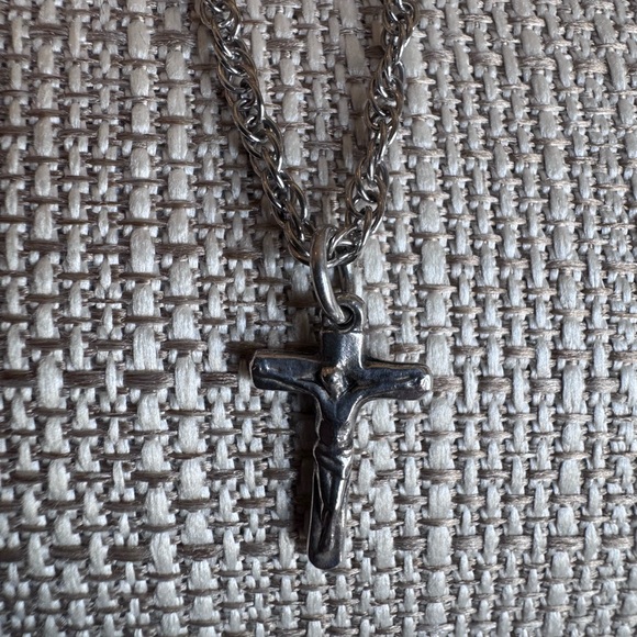 James Avery | Jewelry | Silver Used James Avery Cross Pendant Necklace ...